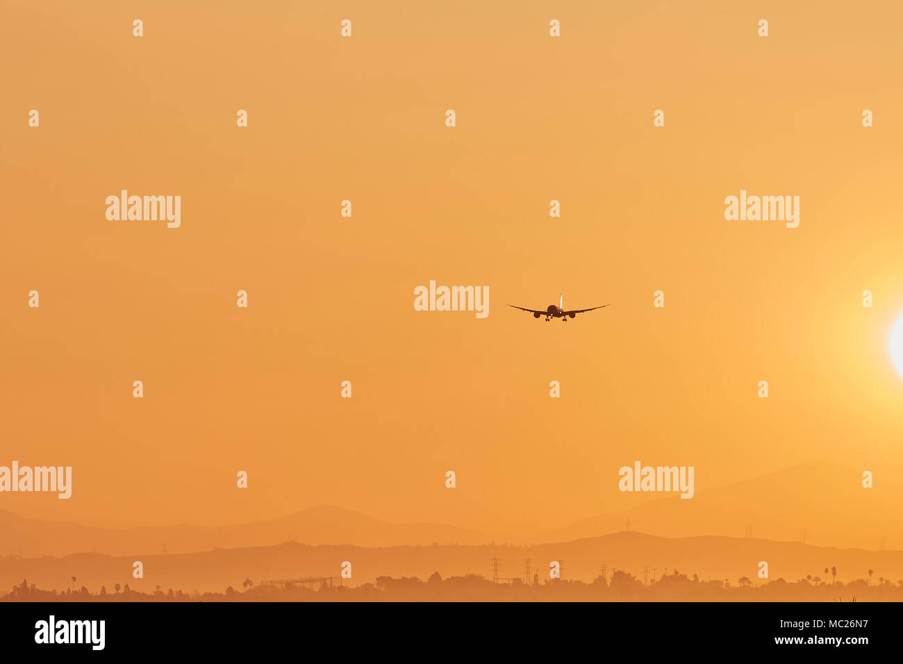 Boeing 787 Dreamliner On Final Approach To Los Angeles International ...