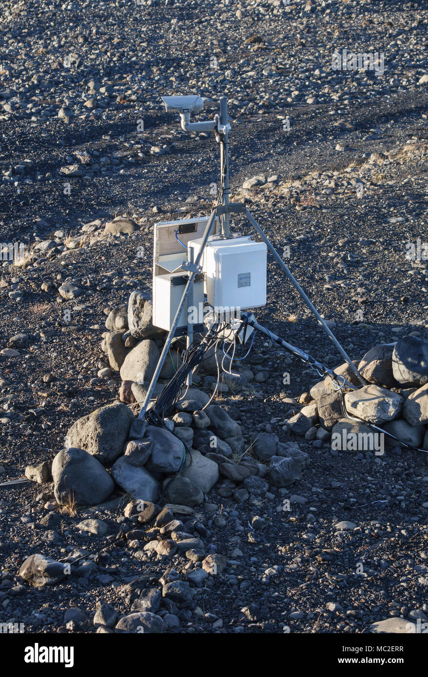 Earthquakes ground movements hi-res stock photography and images - Alamy