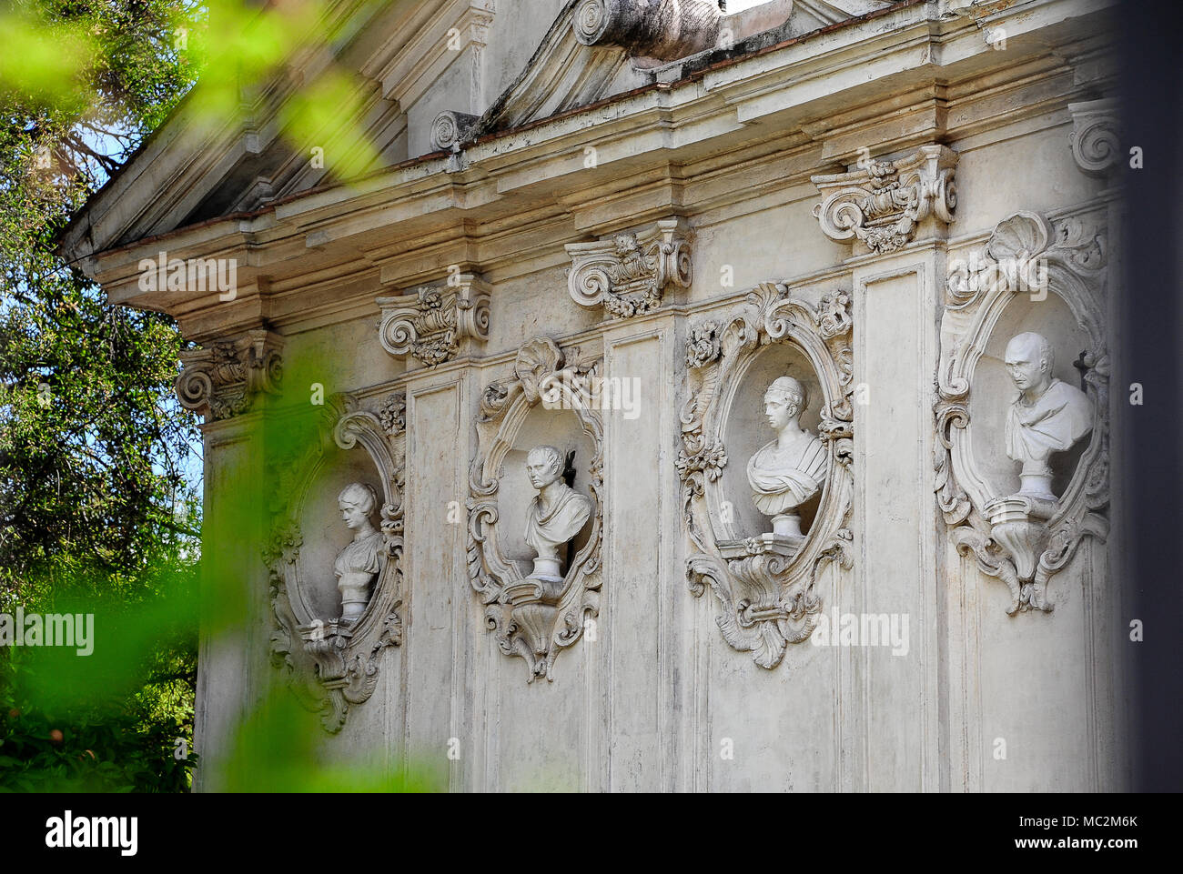 Alcove in ancient roman house hi-res stock photography and images - Alamy