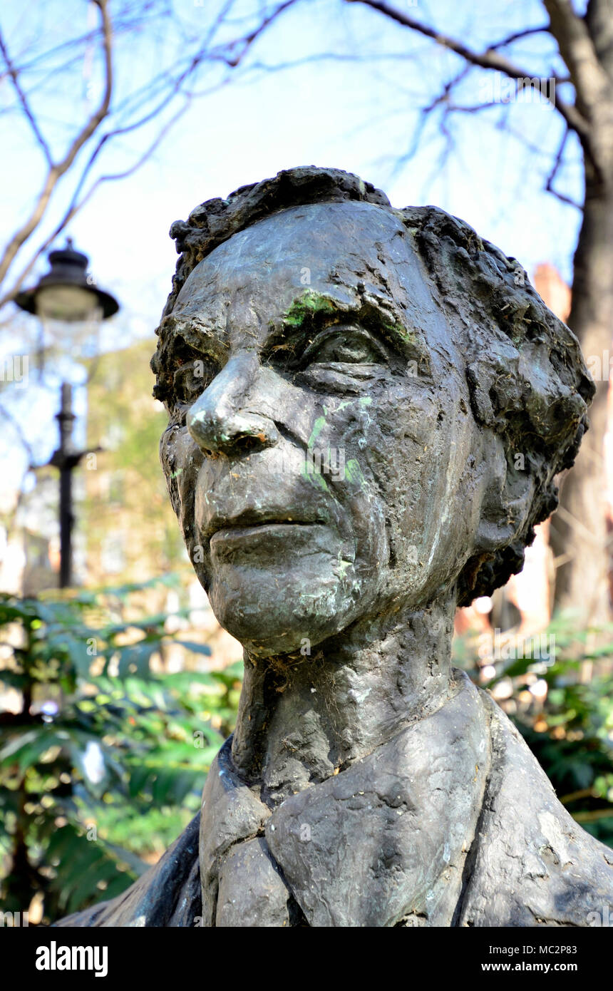 Bertrand russell statue red lion square hi-res stock photography and ...