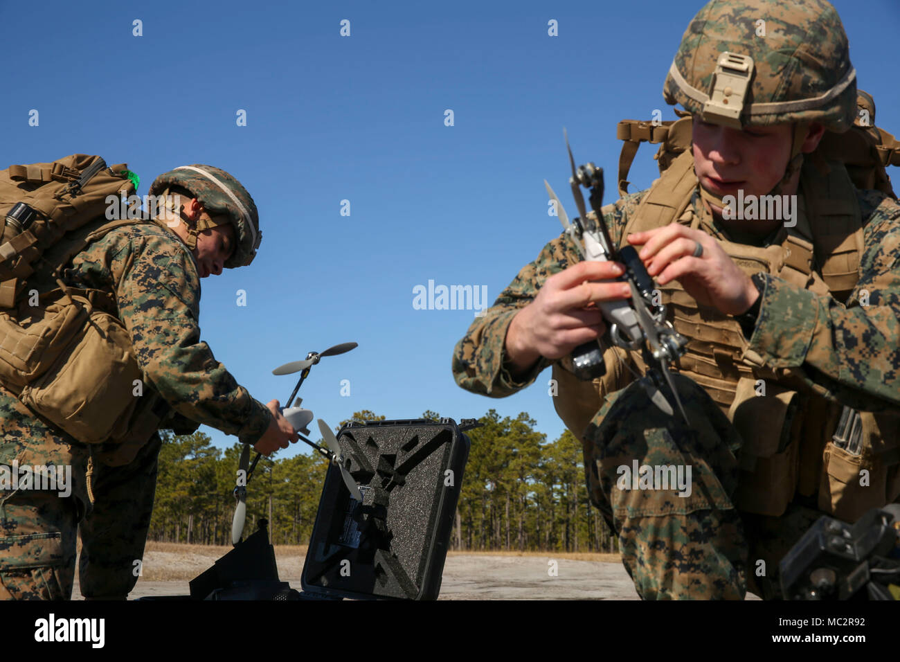 Uas machine gun hi-res stock photography and images - Alamy