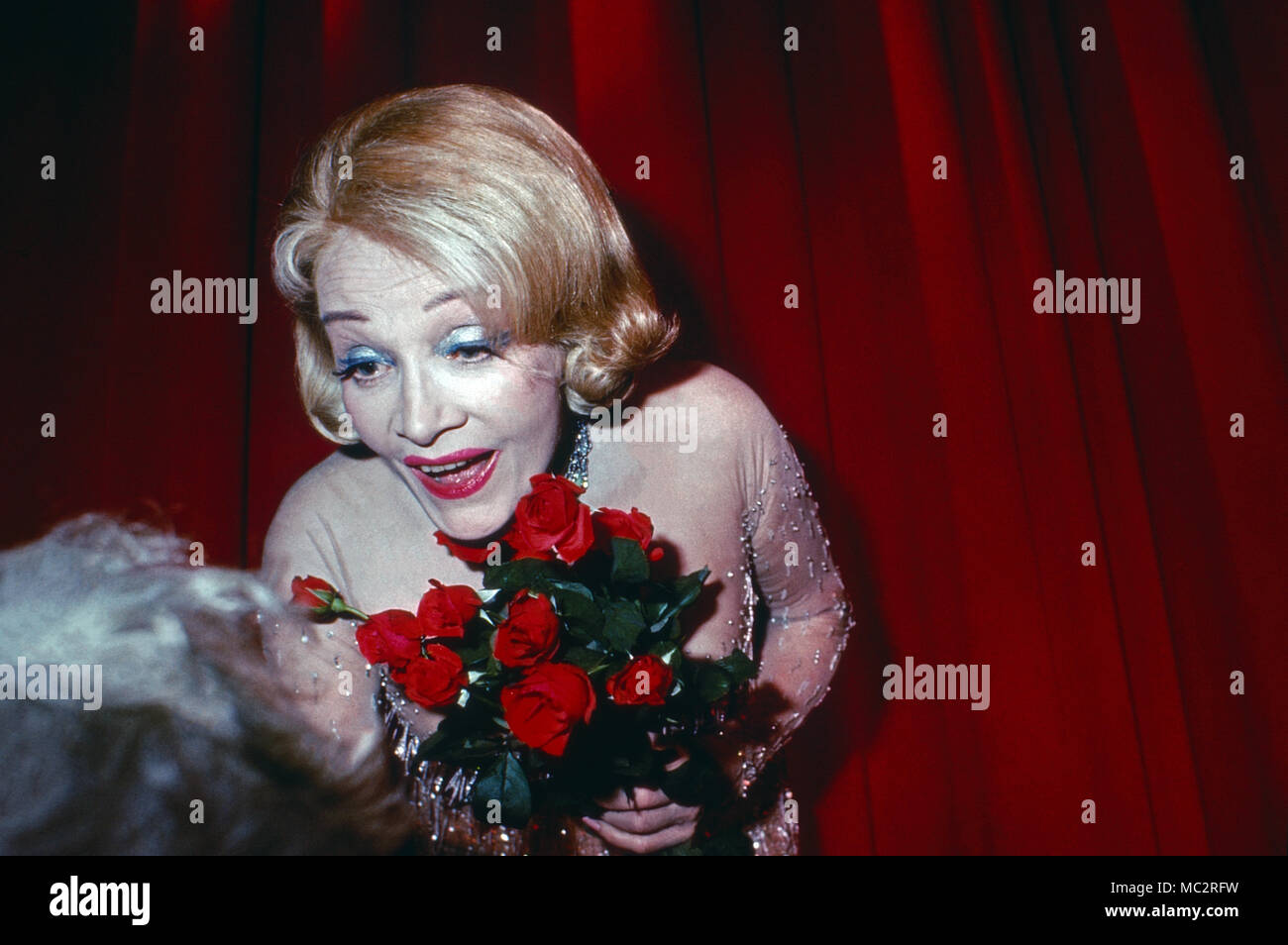 Marlene Dietrich, deutsch amerikanische Schauspielerin und Sängerin bei ...