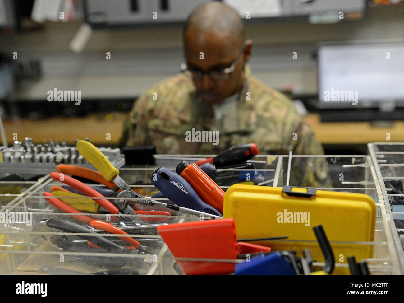 455th expeditionary medical operation squadron hi-res stock photography ...
