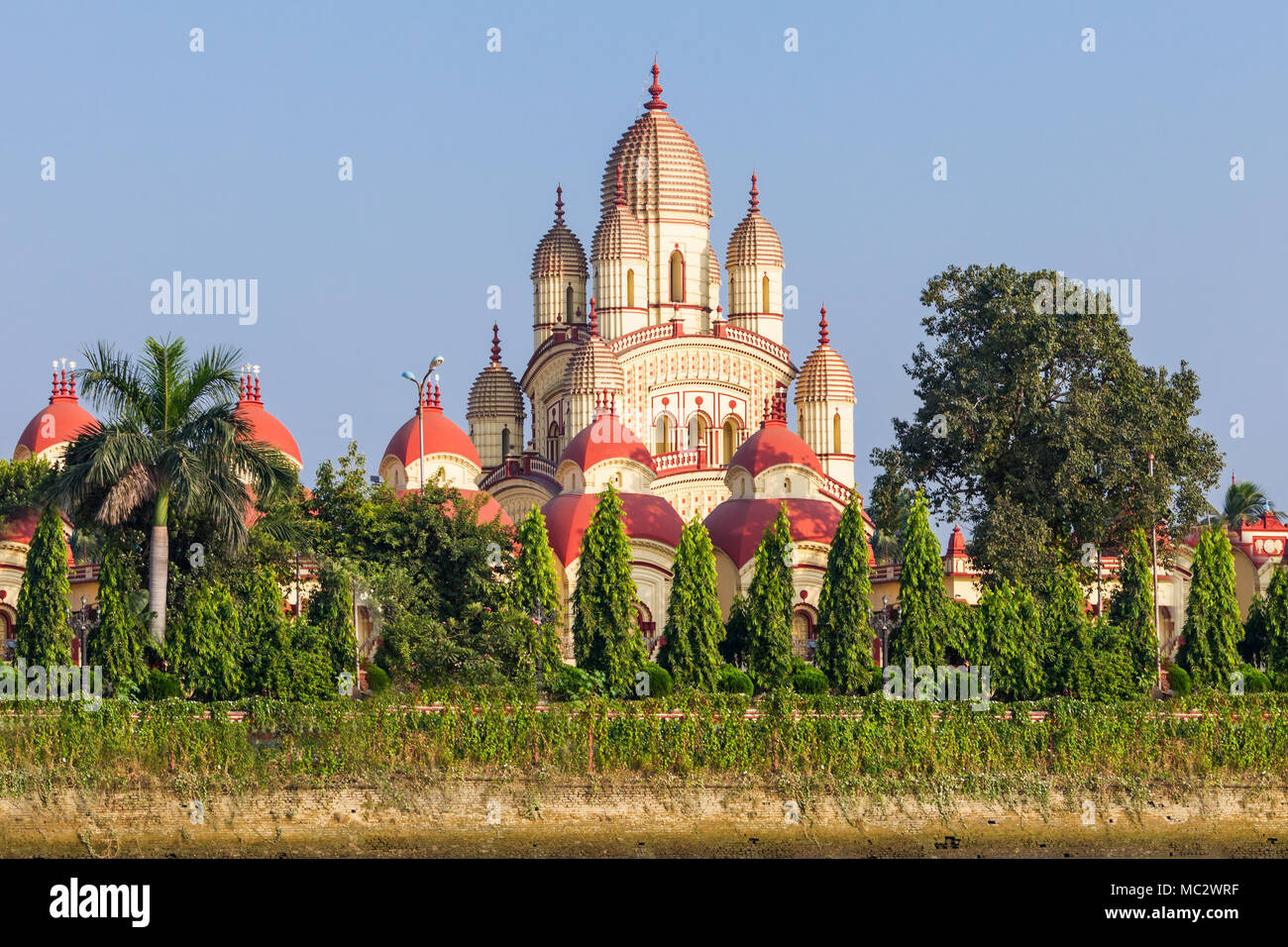 Dakshineswar Kali Temple is a Hindu temple located in Kolkata, India ...