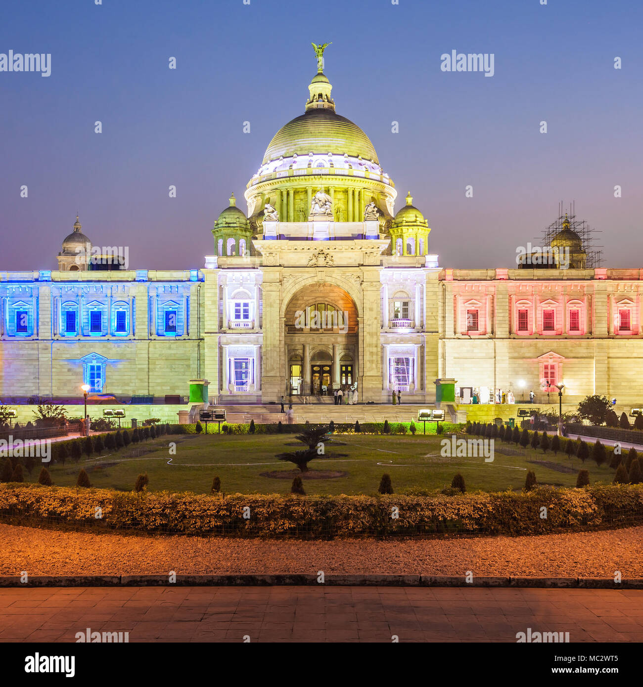 The Victoria Memorial at sunset, it is a large marble building in ...