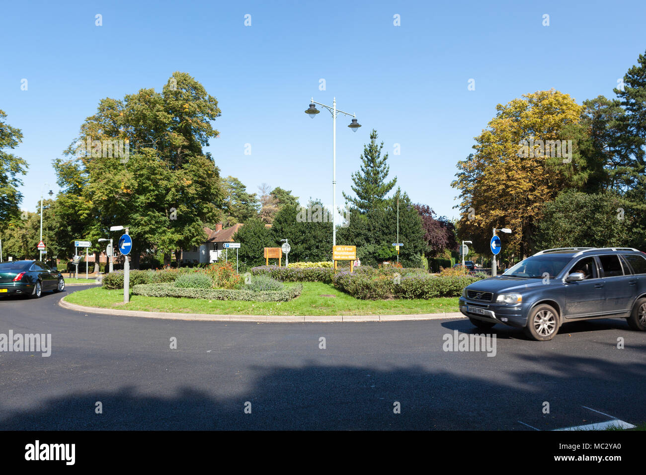 The roundabout on The Broadway is believed to be Britain's first ...