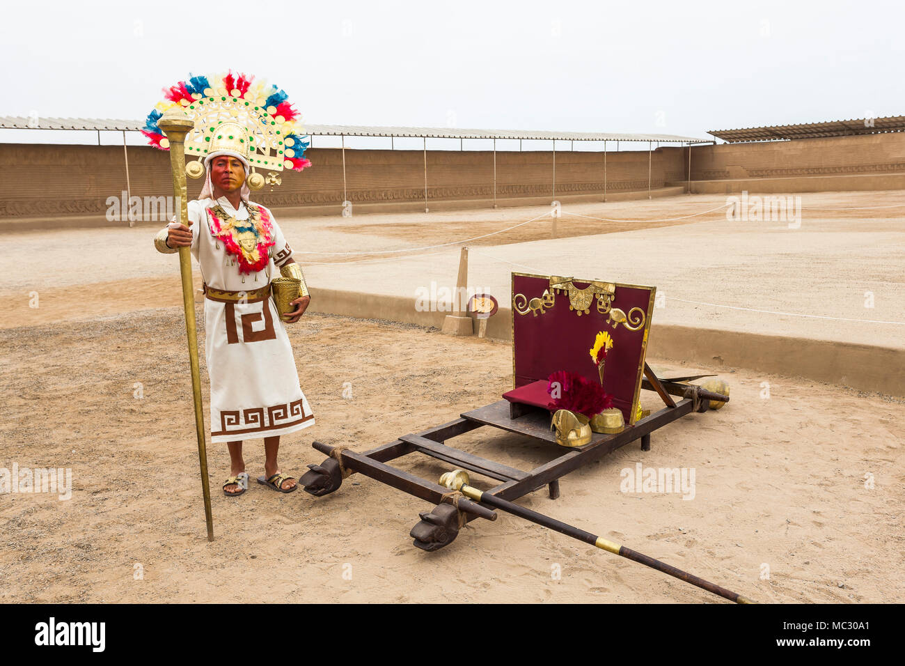 Inca warrior statue hi-res stock photography and images - Alamy