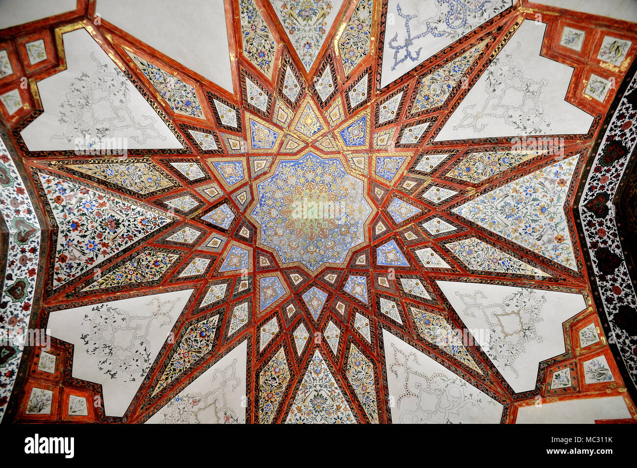 Bagh e fin persian gardens hi-res stock photography and images - Alamy