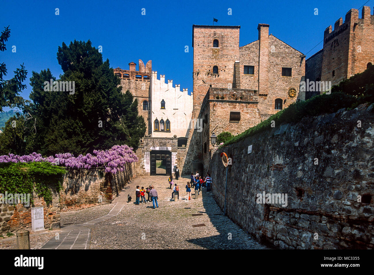 Architetturatoni spagone hi-res stock photography and images - Alamy