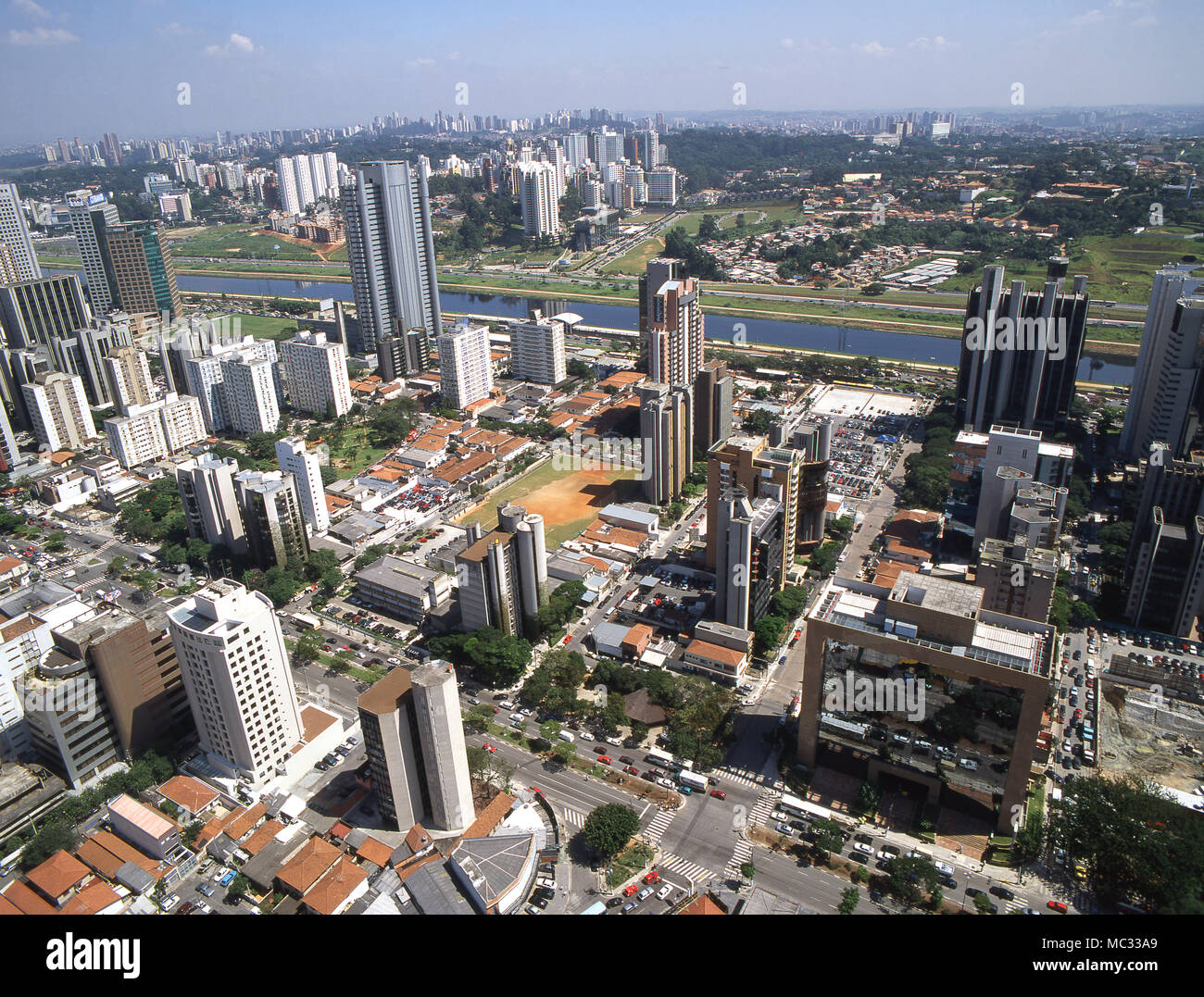 Avenida engenheiro luis carlos berrini hi-res stock photography and ...