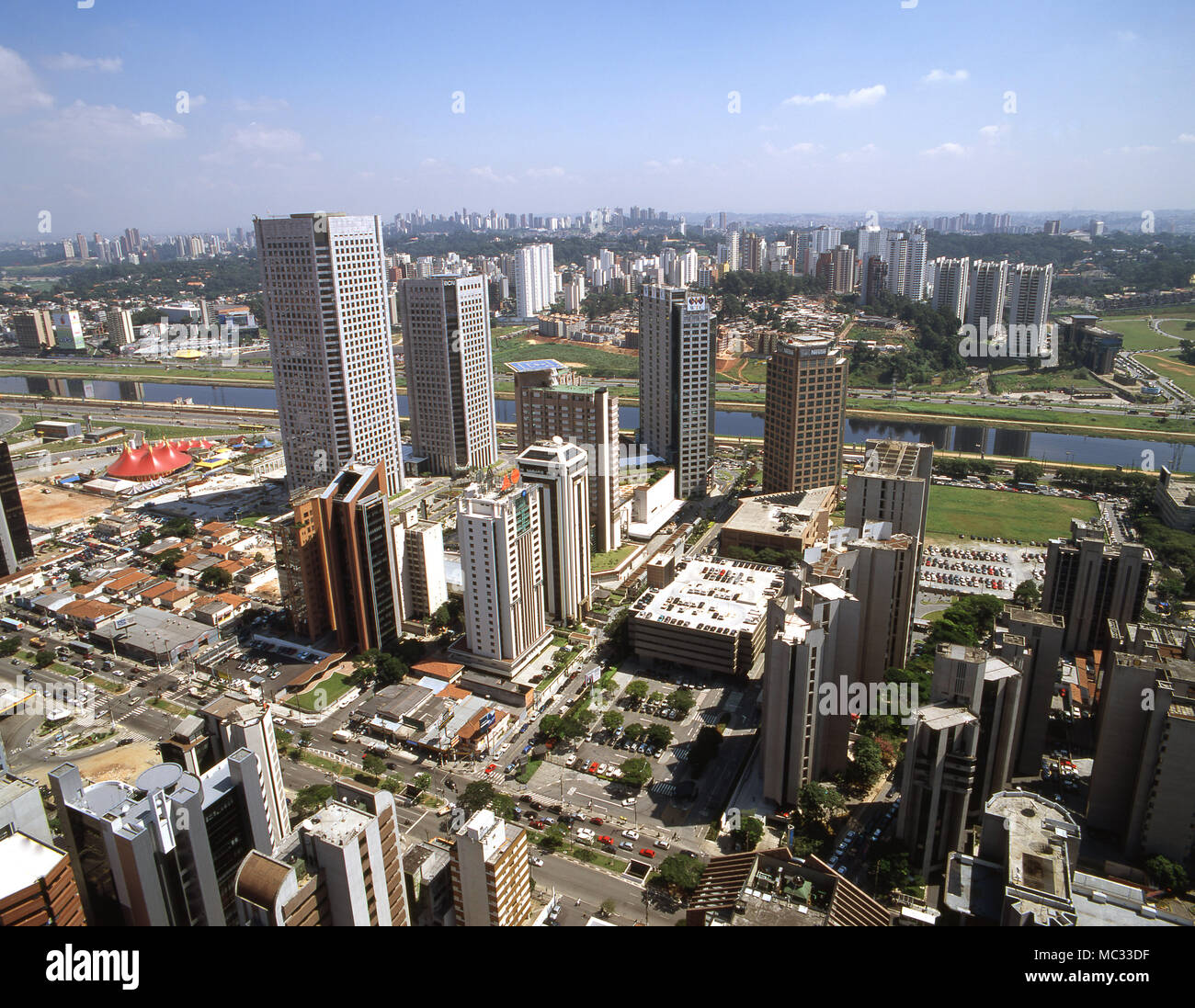 Berrini building sao paulo hi-res stock photography and images - Alamy