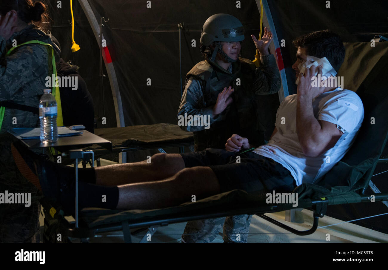 En route patient staging system hi-res stock photography and images - Alamy