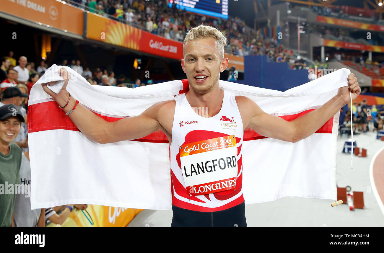 England's Kyle Langford celebrates winning silver in the Men's 800m ...