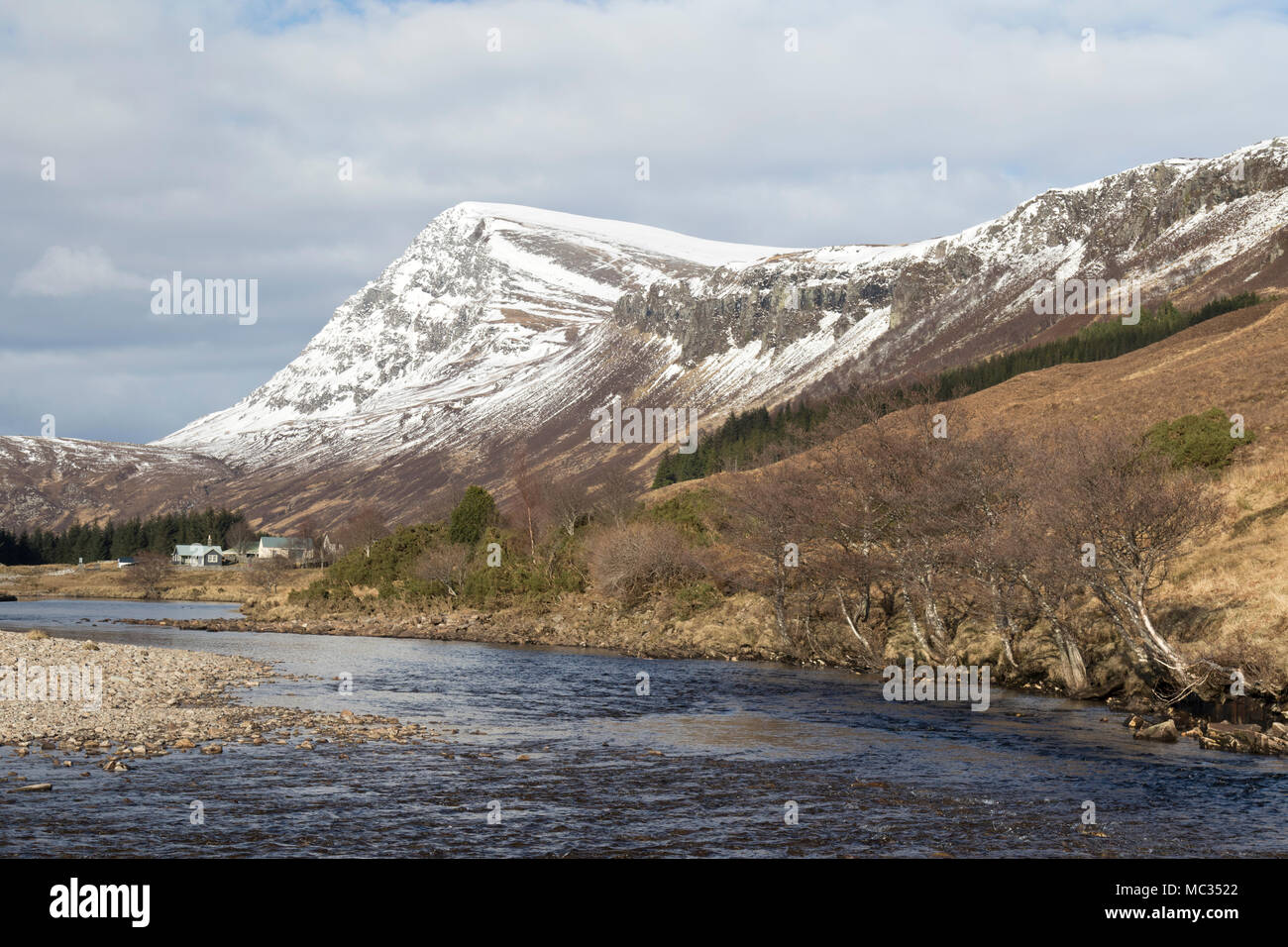 Strathmore river hi-res stock photography and images - Alamy