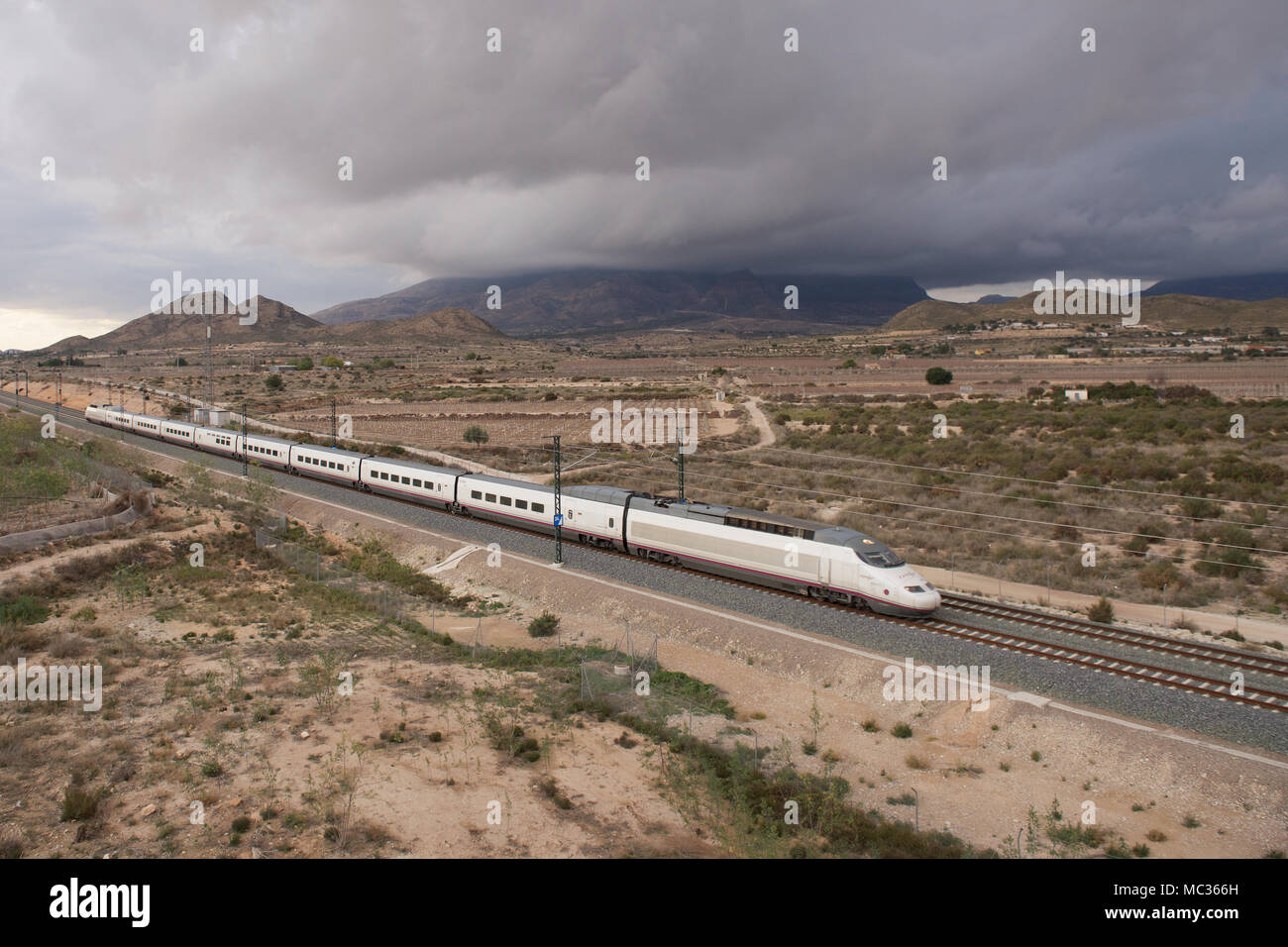 Ave train scenery hi-res stock photography and images - Alamy