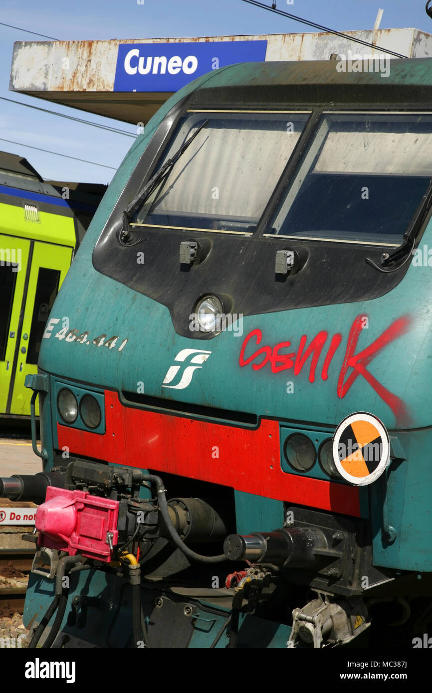 Italian railways class 464 electric locomotive waiting at Cuneo station ...
