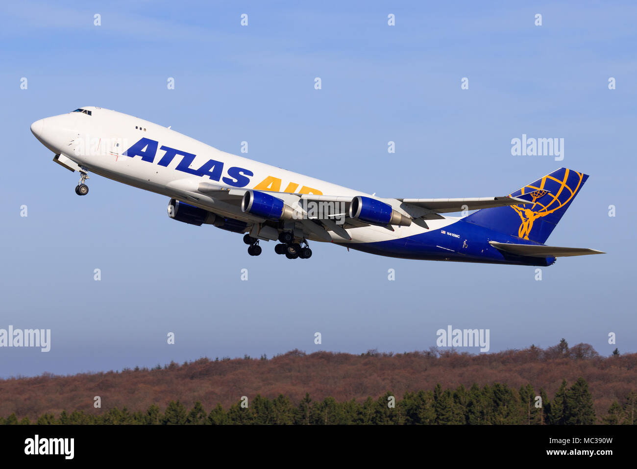 Cargo boeing 747 from air hi-res stock photography and images - Alamy