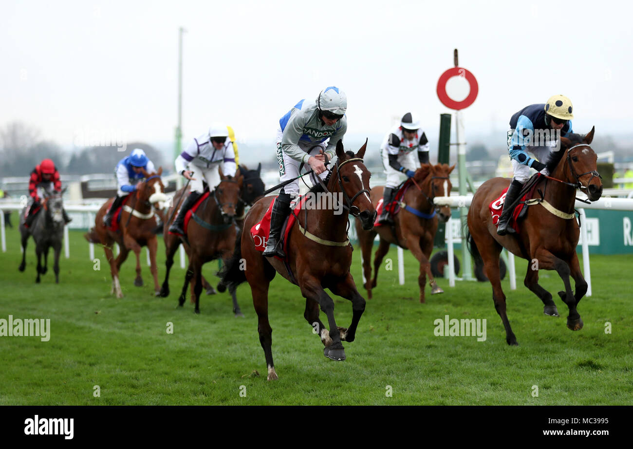Getaway Katie Mai ridden by Jamie Codd (centre) on their way to win the ...