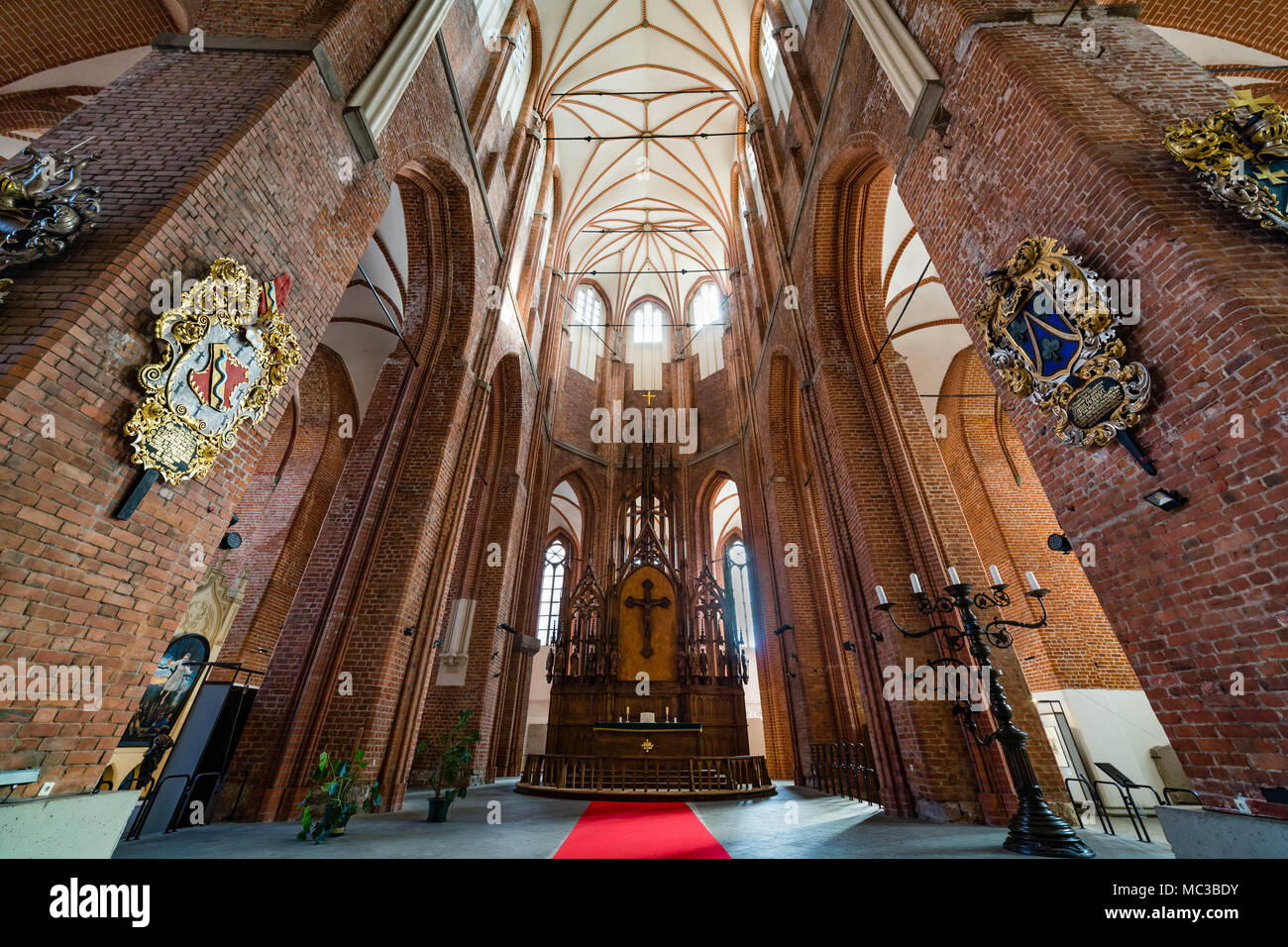 Sv petera baznica hi-res stock photography and images - Alamy