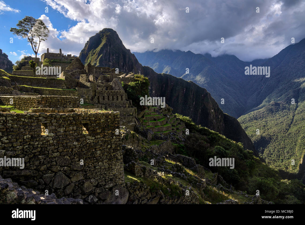 Machu Picchu Peru - View on a mountain peak Stock Photo - Alamy
