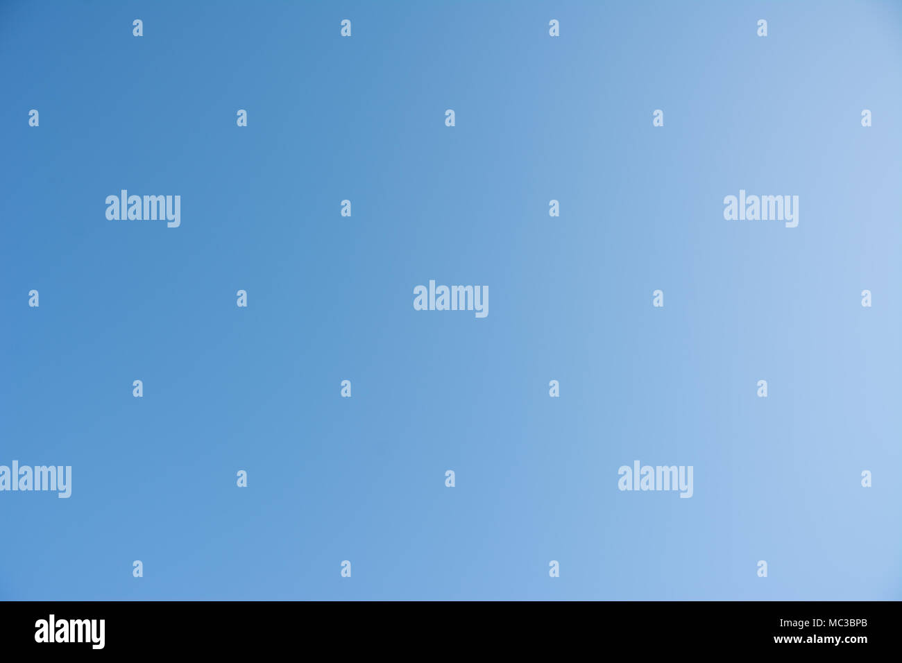 Blue Sky gradient Stock Photo - Alamy
