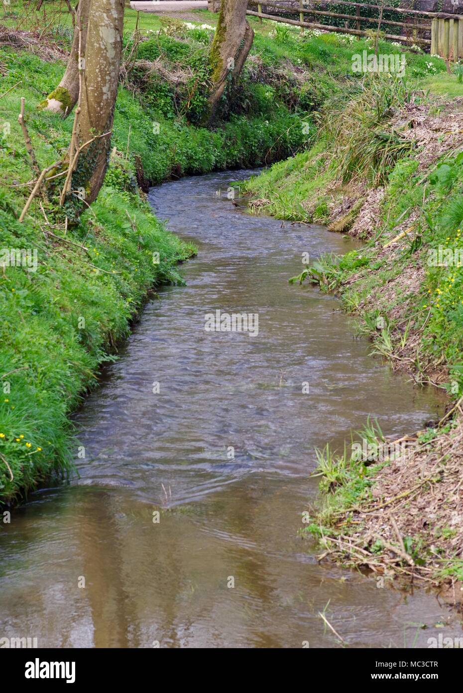 Old mill leat hi-res stock photography and images - Alamy