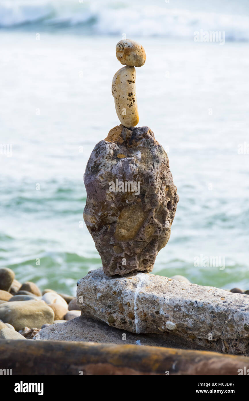 Rock carin at beach hi-res stock photography and images - Alamy