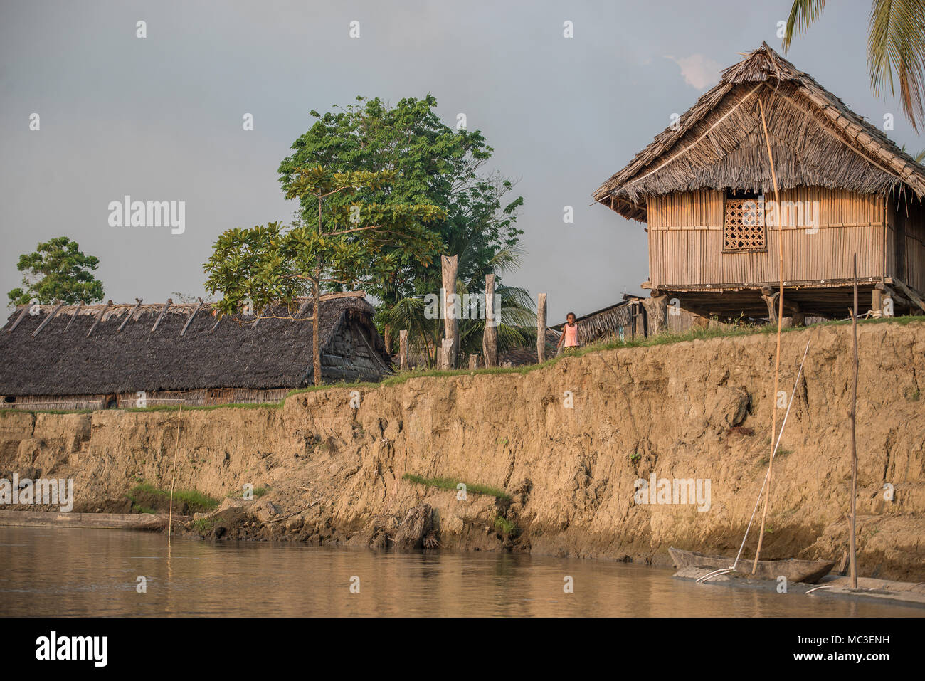 Houses swamplands hi-res stock photography and images - Alamy