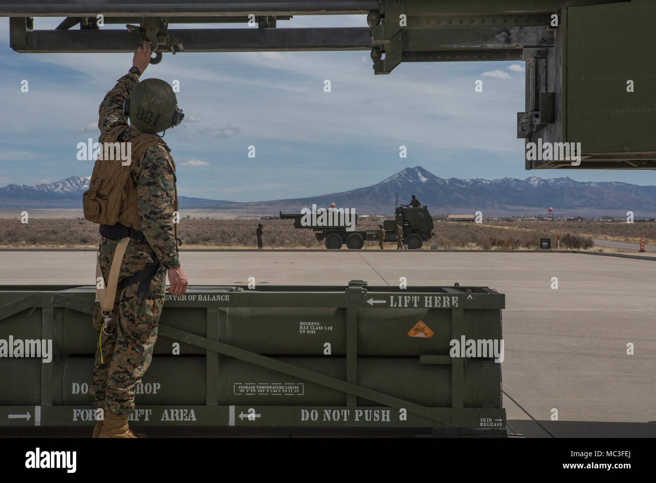 Missile pod hi-res stock photography and images - Alamy