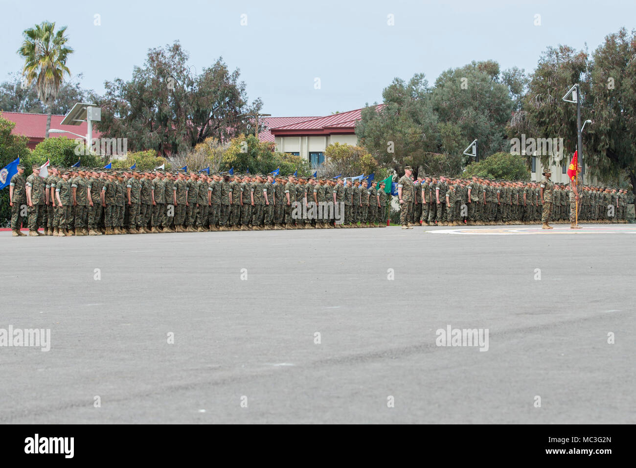 U.S. Marines with Golf Company, Marine Combat Training Battalion (MCT ...