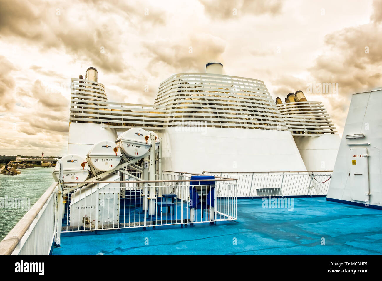Cruise ship funnel hi-res stock photography and images - Alamy
