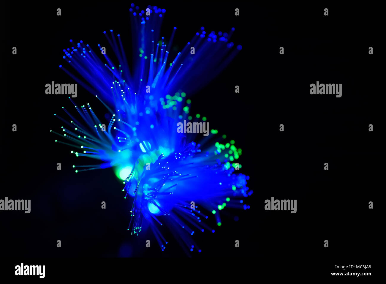Fiber optic cable india hi-res stock photography and images - Alamy