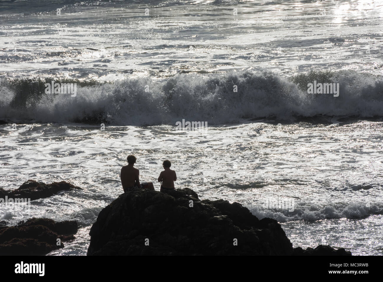 Father and son viewing ocean hi-res stock photography and images - Alamy