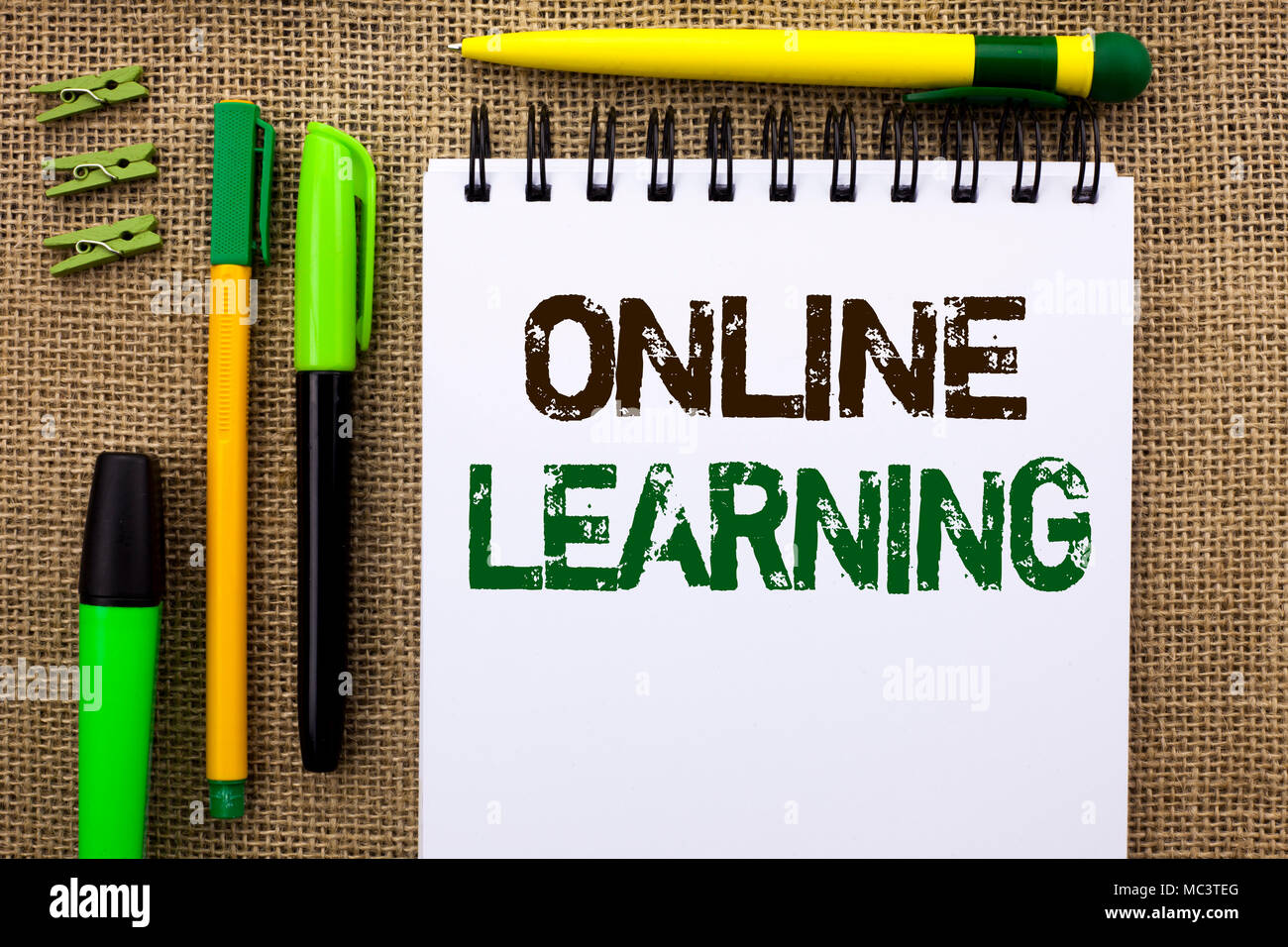 Word writing text Online Learning. Business concept for Distance ...