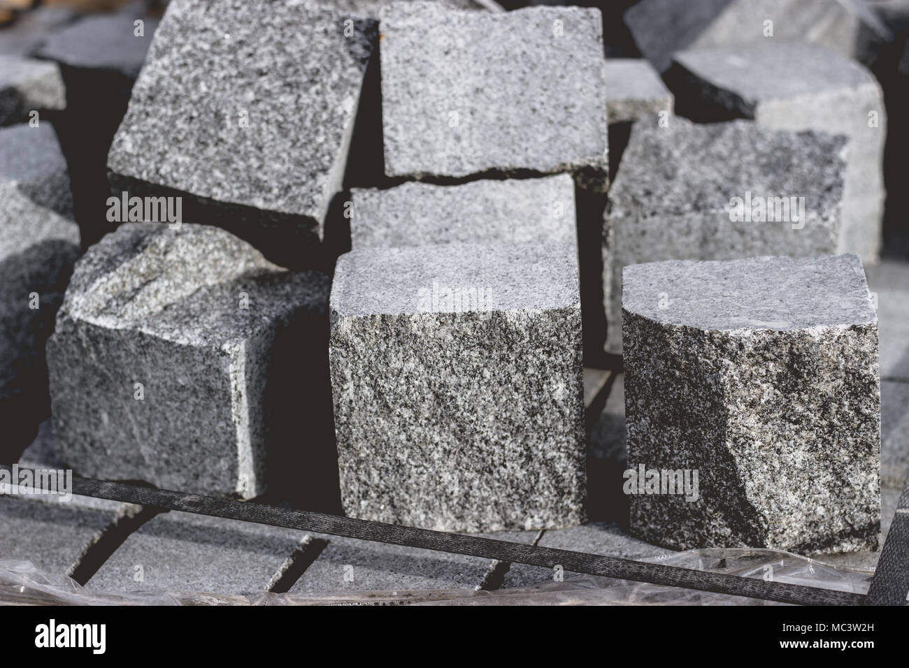 Granite cubes hi-res stock photography and images - Alamy