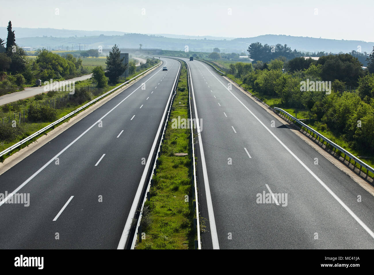 Dual carriage road bridge hi-res stock photography and images - Alamy