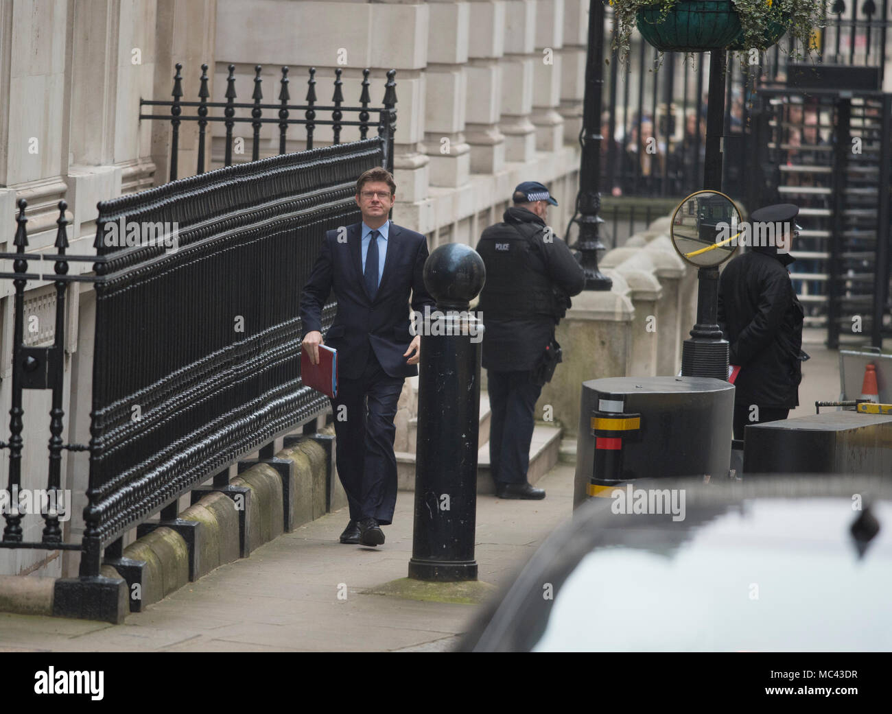 War strategy meeting hi-res stock photography and images - Alamy