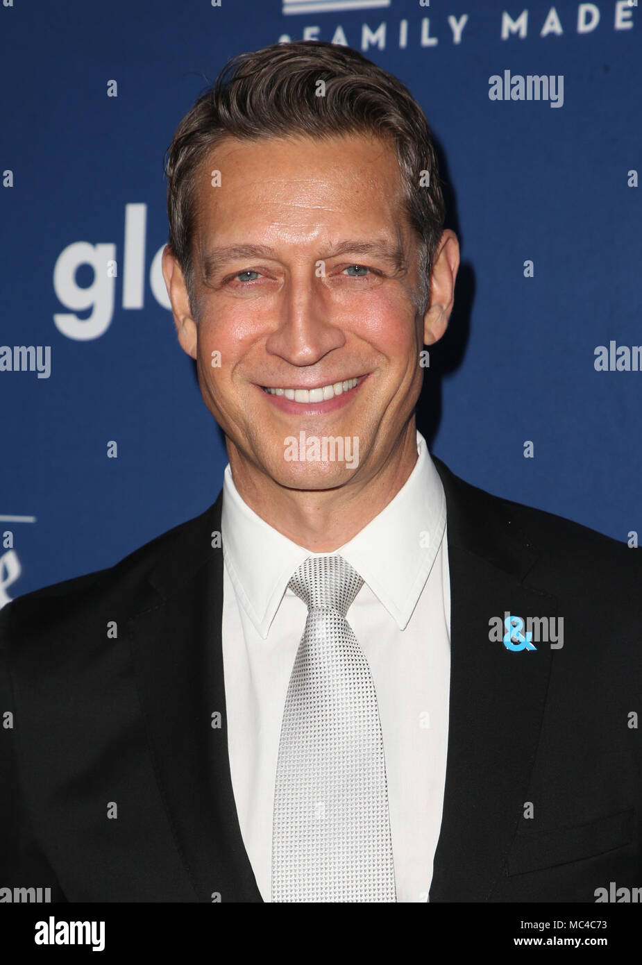 Beverly Hills, Ca. 12th Apr, 2018. Robert Gant, At the 29th Annual ...