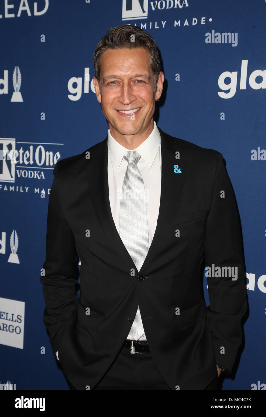 Robert gant hi-res stock photography and images - Alamy