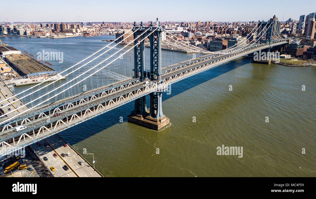 Aerial view of manhattan bridge hi-res stock photography and images - Alamy