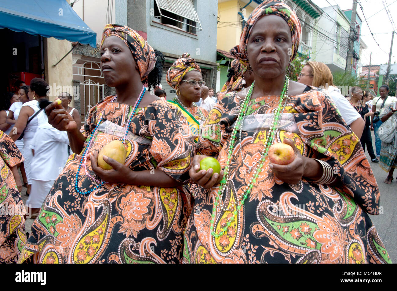 Italian neighborhood hi-res stock photography and images - Alamy