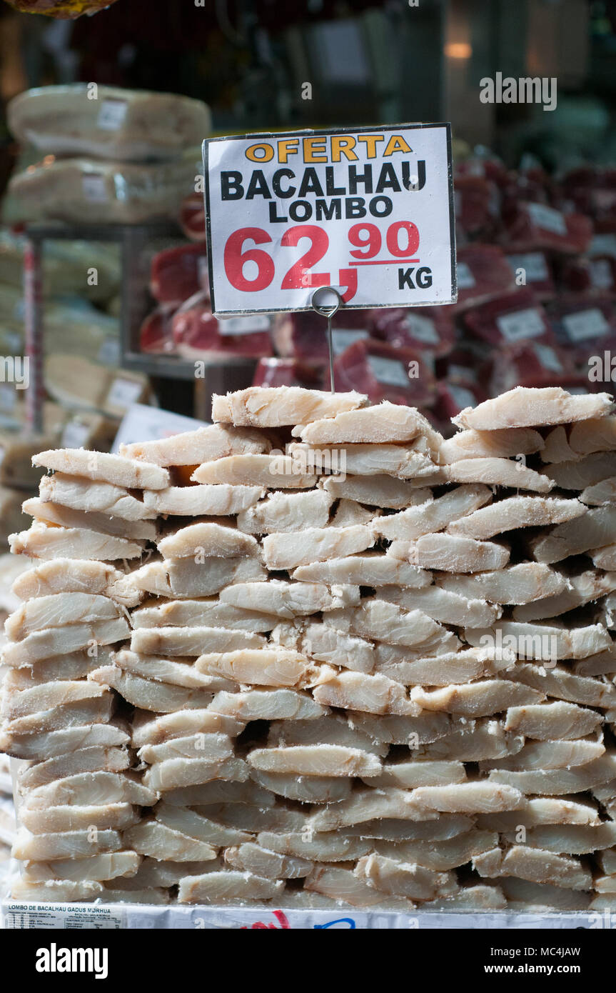 In the municipal market, neoclassical, Where the goods are to be ...