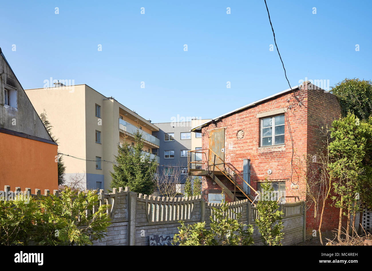 Modern old house hi-res stock photography and images - Alamy