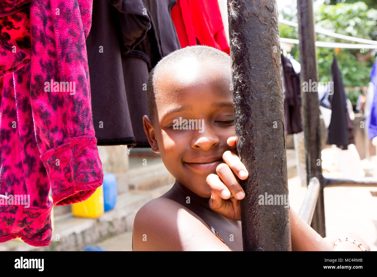 Beautiful ugandan girl hi-res stock photography and images - Alamy