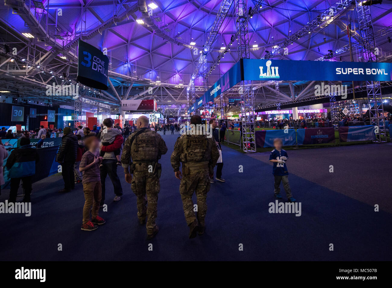 Hsi srt hi-res stock photography and images - Alamy