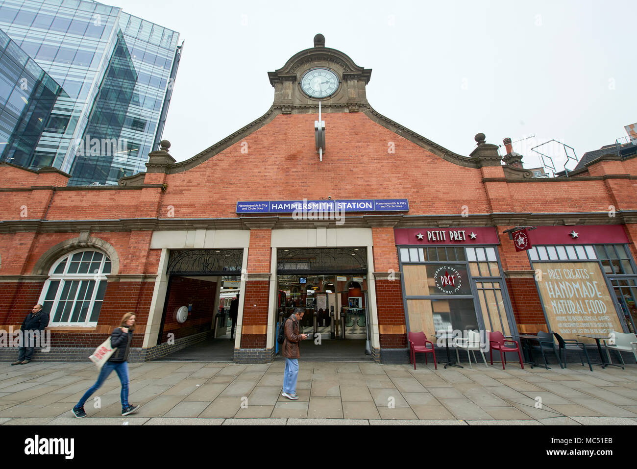 Hammersmith station hi-res stock photography and images - Alamy