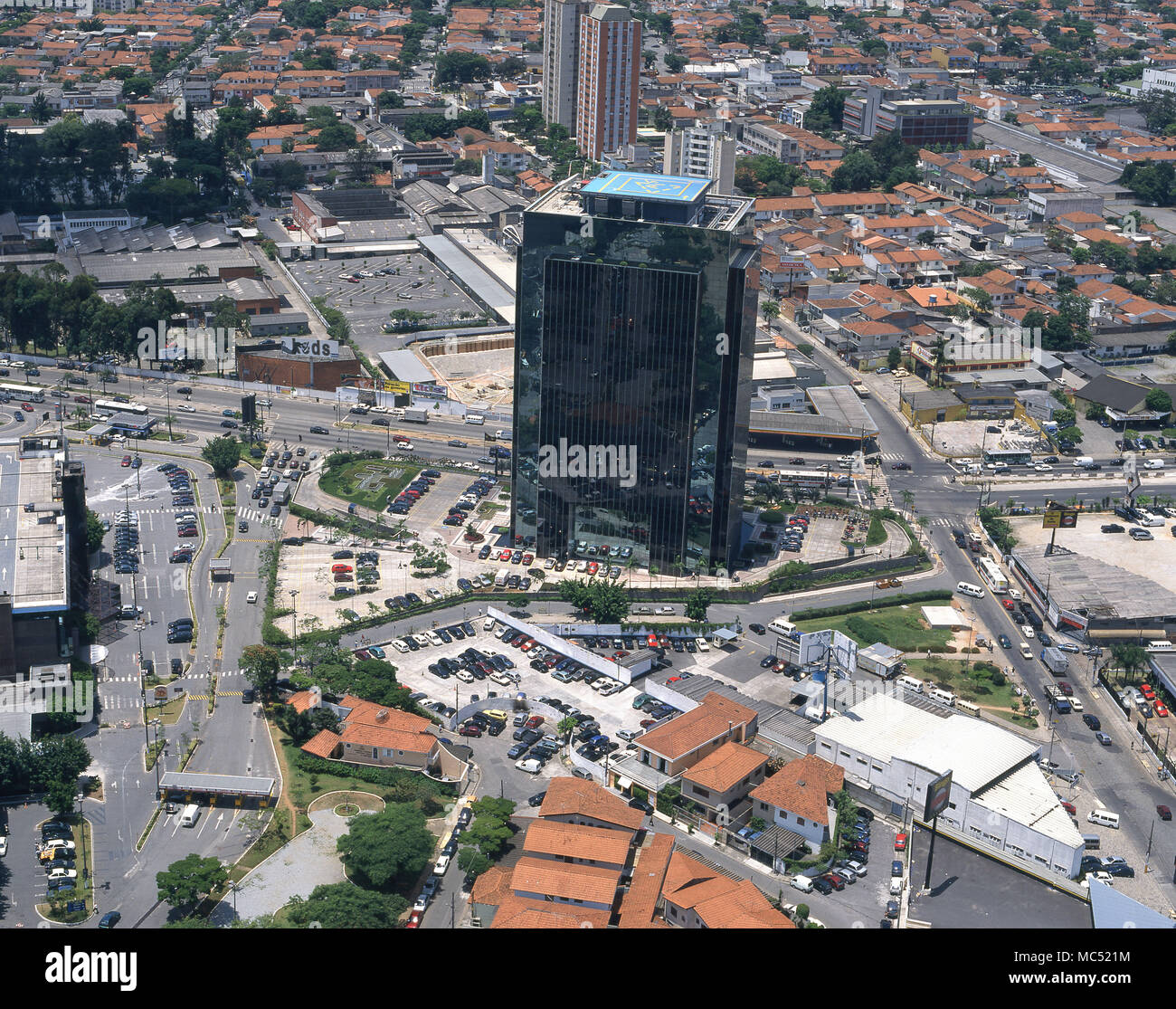 Berrini building sao paulo hi-res stock photography and images - Alamy