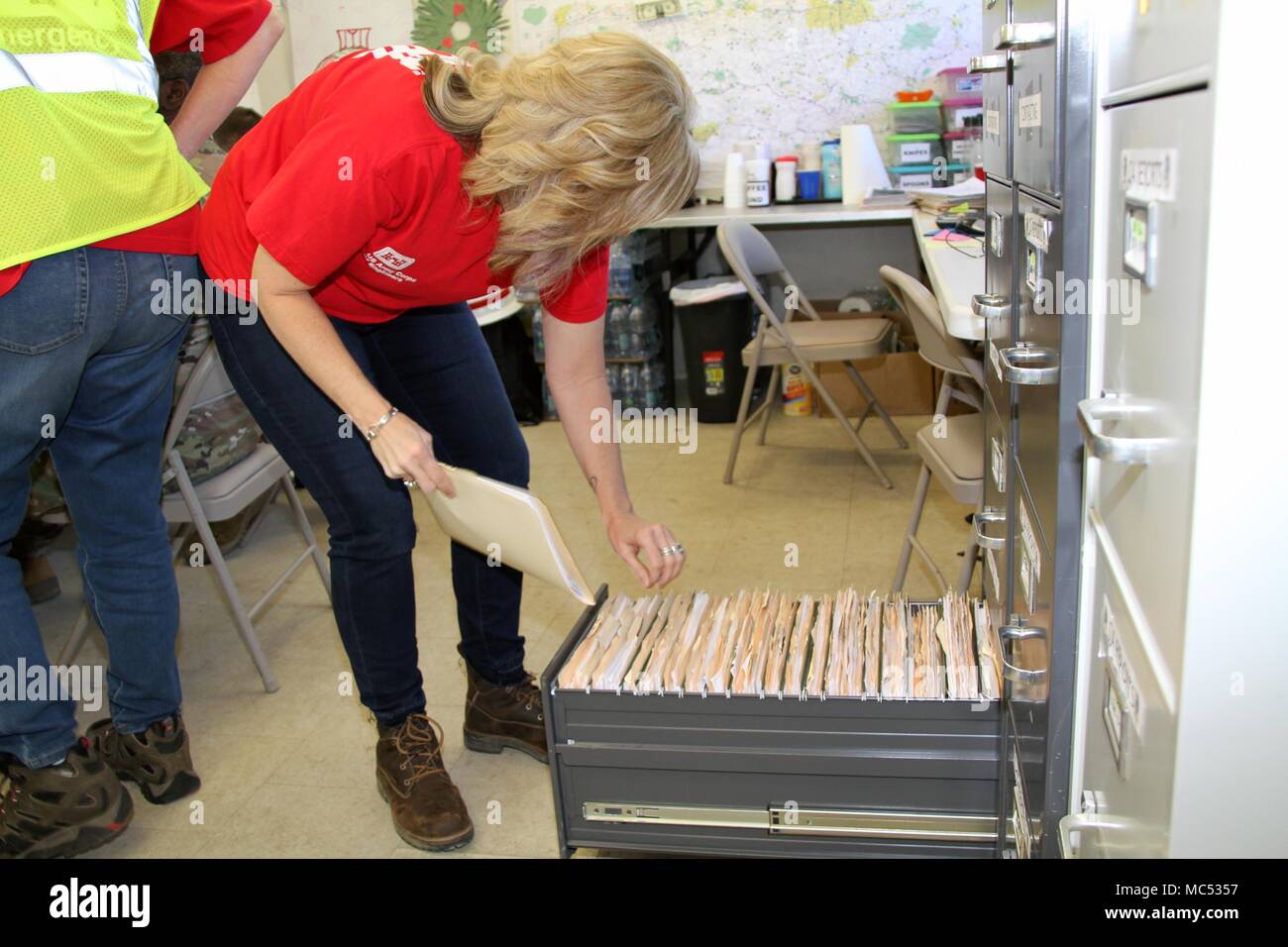 U.S. Army Corps of Engineers Tulsa District employee Renee Cummins ...