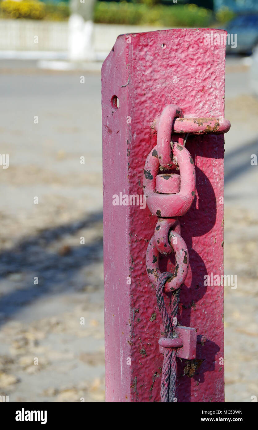 Metal Construction Pillar Stock Photos & Metal Construction Pillar ...