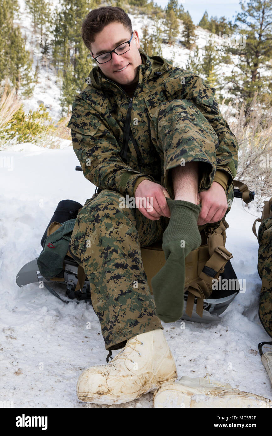 Changes of socks hi-res stock photography and images - Alamy